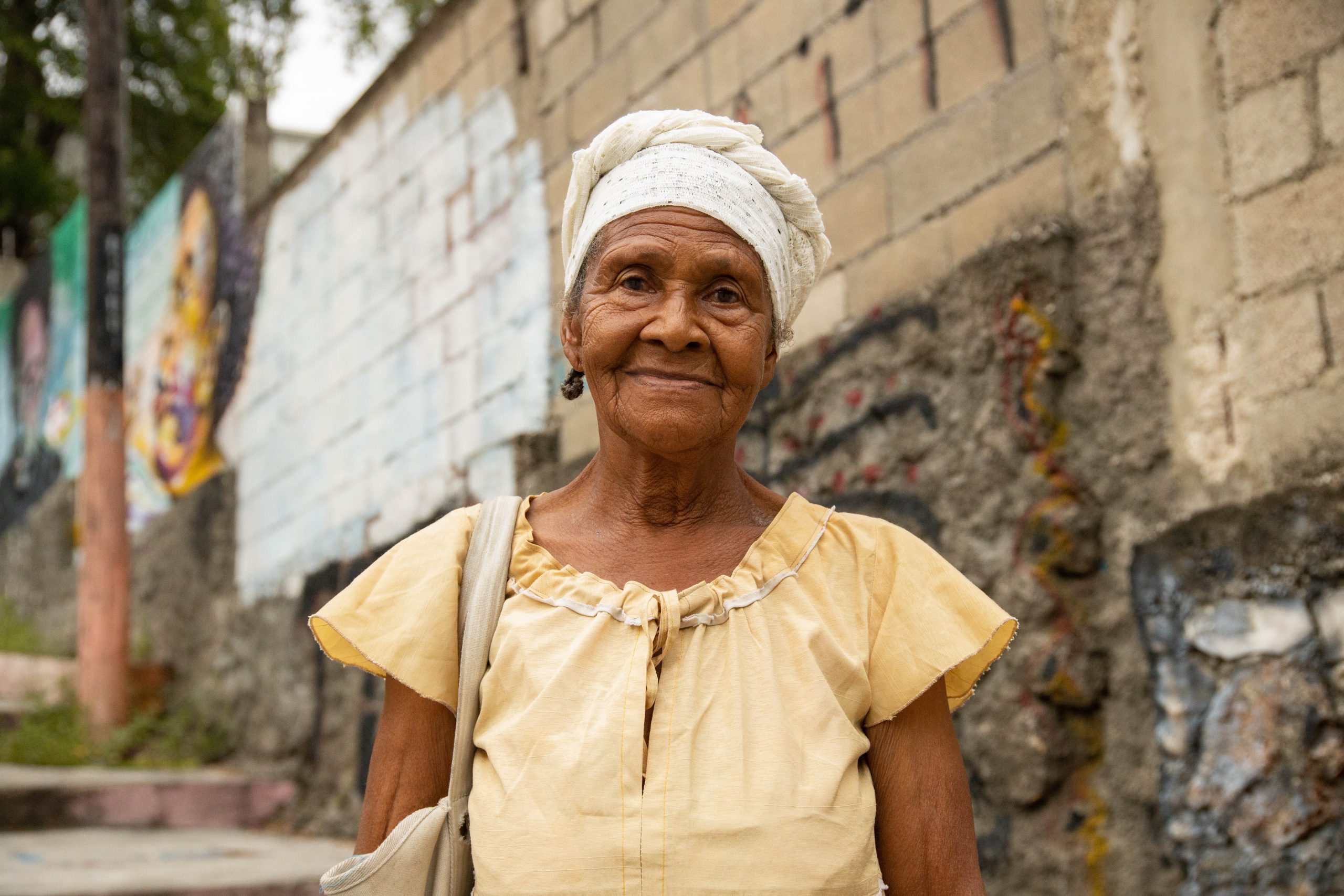 1O4A5834 - AyiboPost