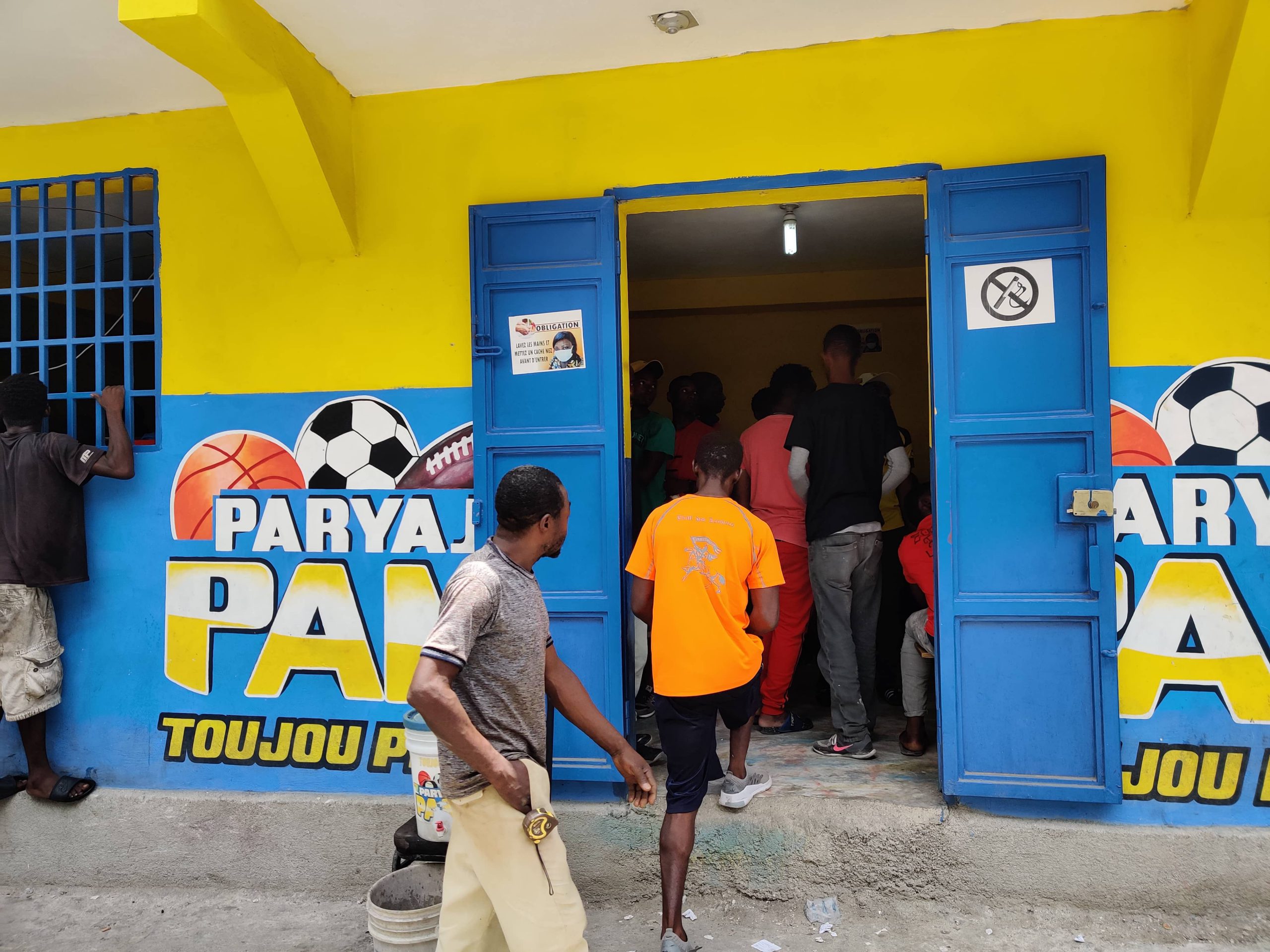 Des jeunes « accros » perdent des sommes importantes à Paryaj Pa m ...