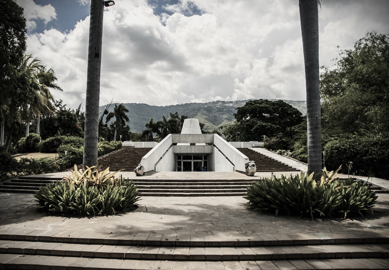 La lente agonie du MUPANAH - AyiboPost